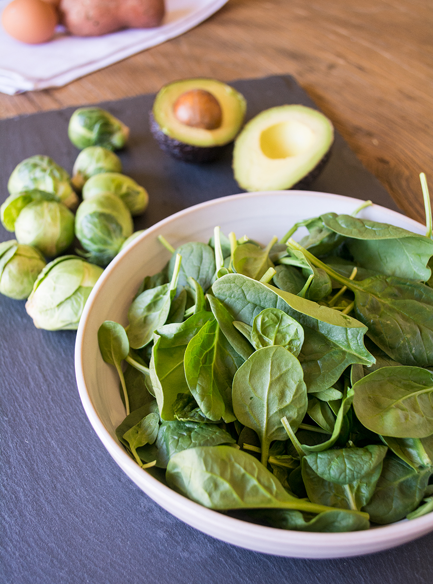 Green Power Salad with Roasted Veggies + Mom Update | Lemons and Basil