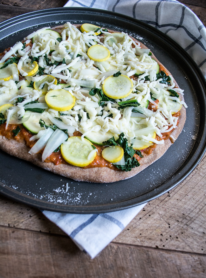 Farmers Market Vegetable Breakfast Pizza | Lemons and Basil