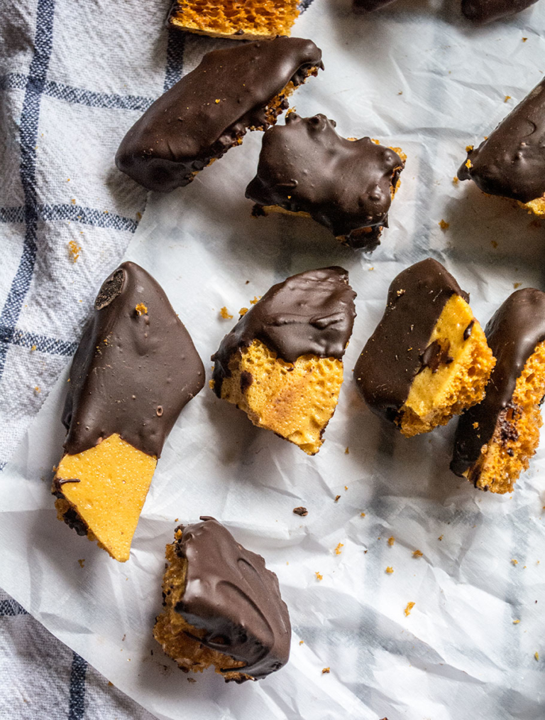 Homemade Dark Chocolate Honeycomb | Lemons and Basil